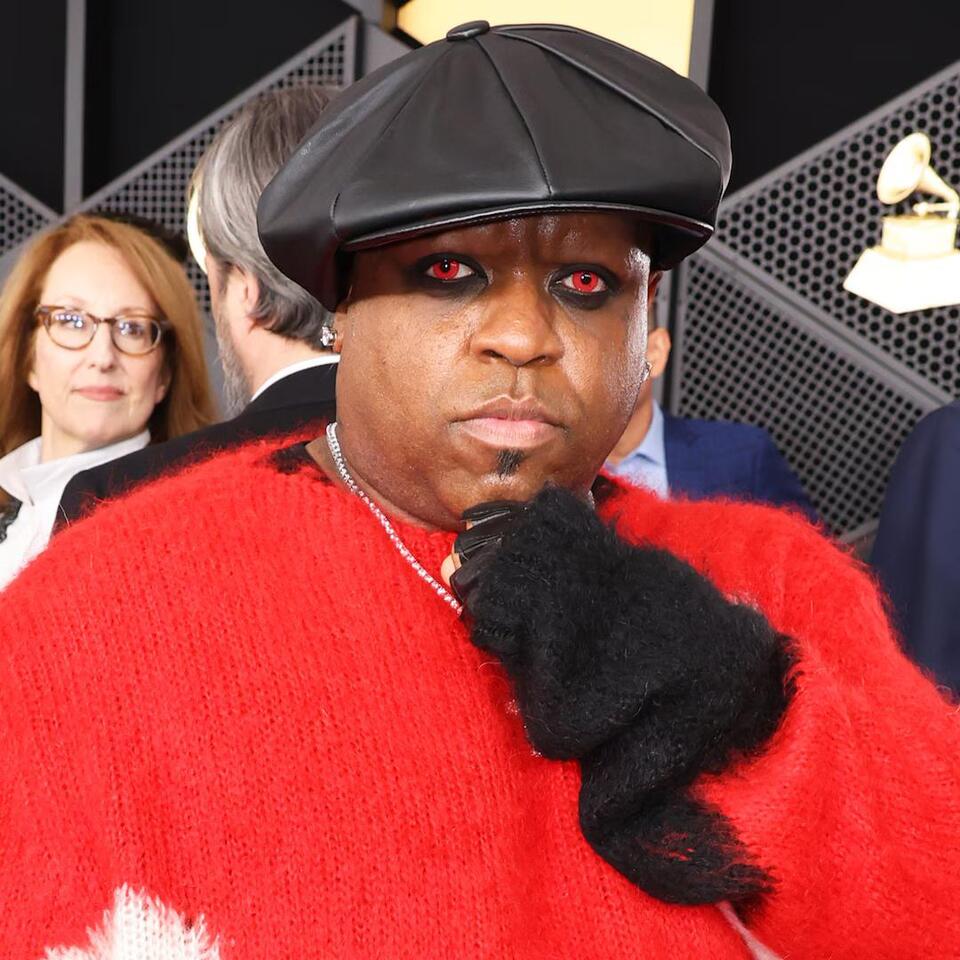 Why CeeLo Green Has Red Eyes at the Grammys 2026 - NewsBreak