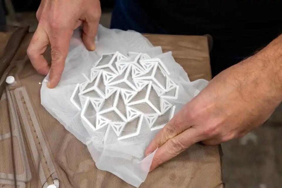 From Flat Panels to ‘Solar Skin’: How a New Generation of Solar ...