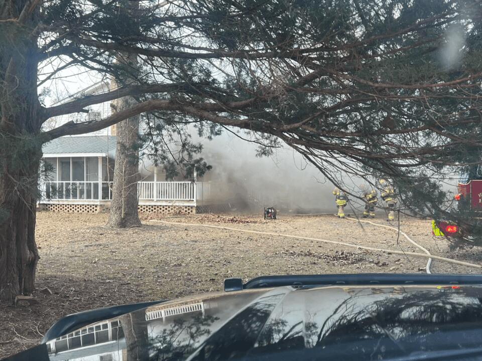 Crews battle residential structure fire in Galivants Ferry