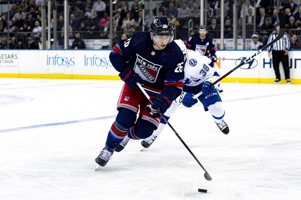 Vesey scores twice, Quick wins again as Rangers down Lightning 3-1 ...