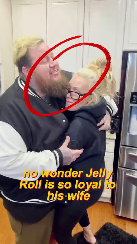 No wonder Jelly Roll is so loyal to his wife Bunnie XO, who can - NewsBreak