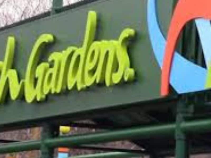 Fans Furious as Theme Park Ceases Operations Without Notifying Them Fans Furious as Theme Park Ceases Operations Without Notifying Them