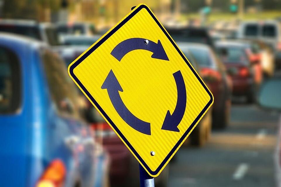 New Sign in South Louisiana Roundabout Already Destroyed, Here’s What ...