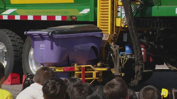 Trash company brings garbage truck to Denver preschool for Earth Day ...