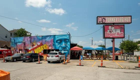 Turkey Leg Hut Founder Nakia Holmes Arrested in Kidnapping Case - NewsBreak