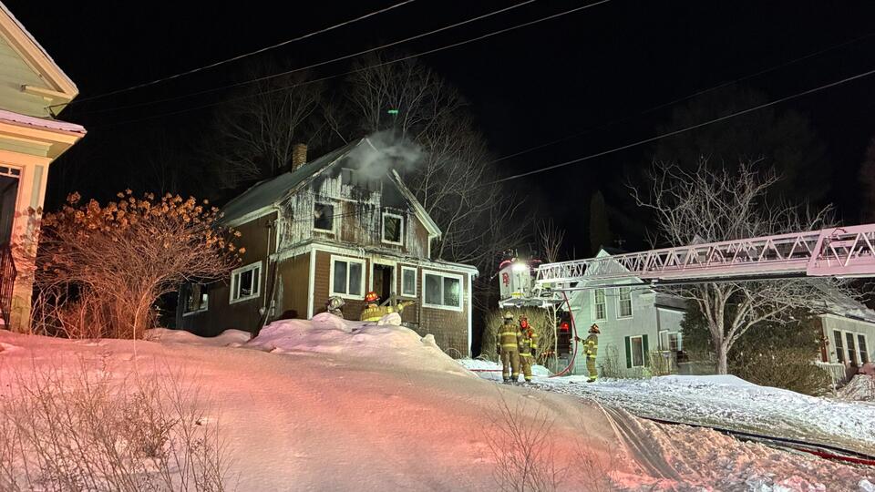 Fatal fire investigated in Dexter - NewsBreak