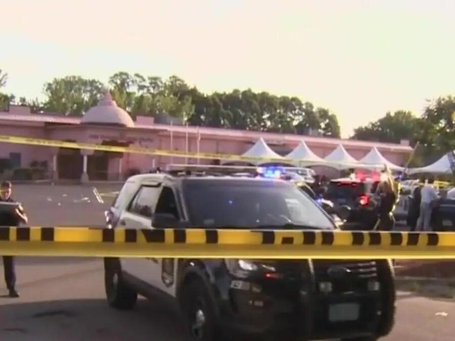1 person killed, 2 others injured in Lowell shooting
