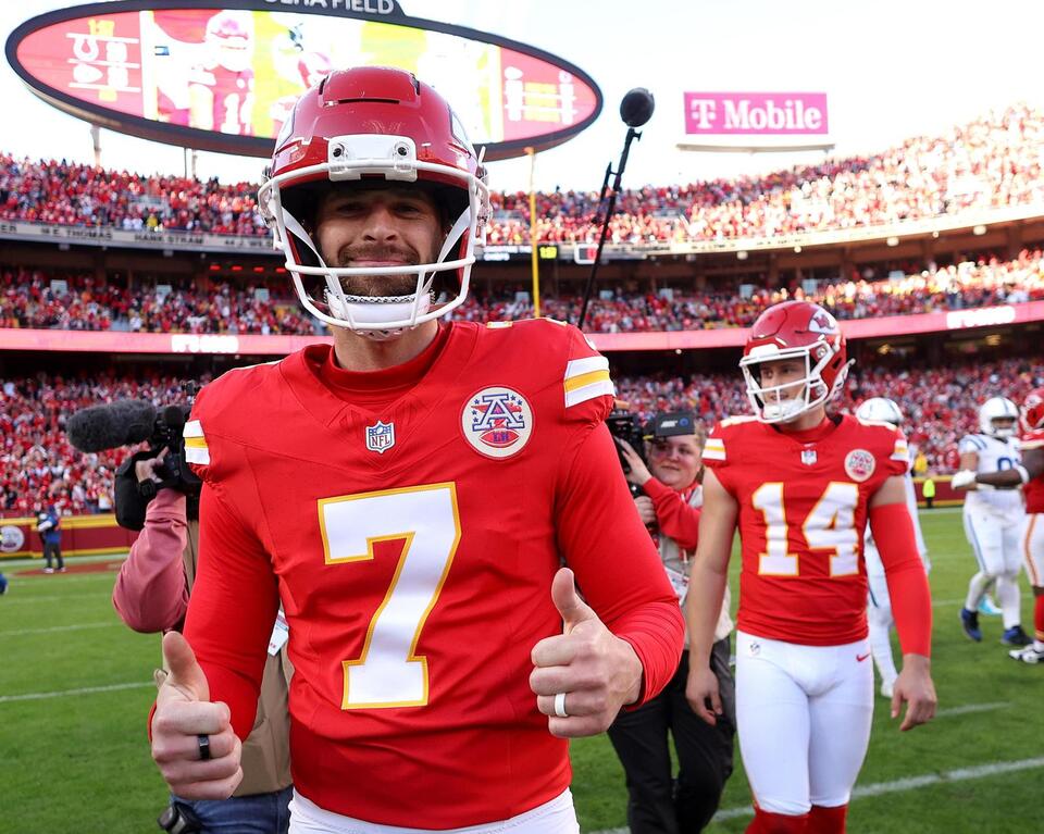 NFL Week 12: Chiefs hit back to beat Colts in overtime, Lions tame ...