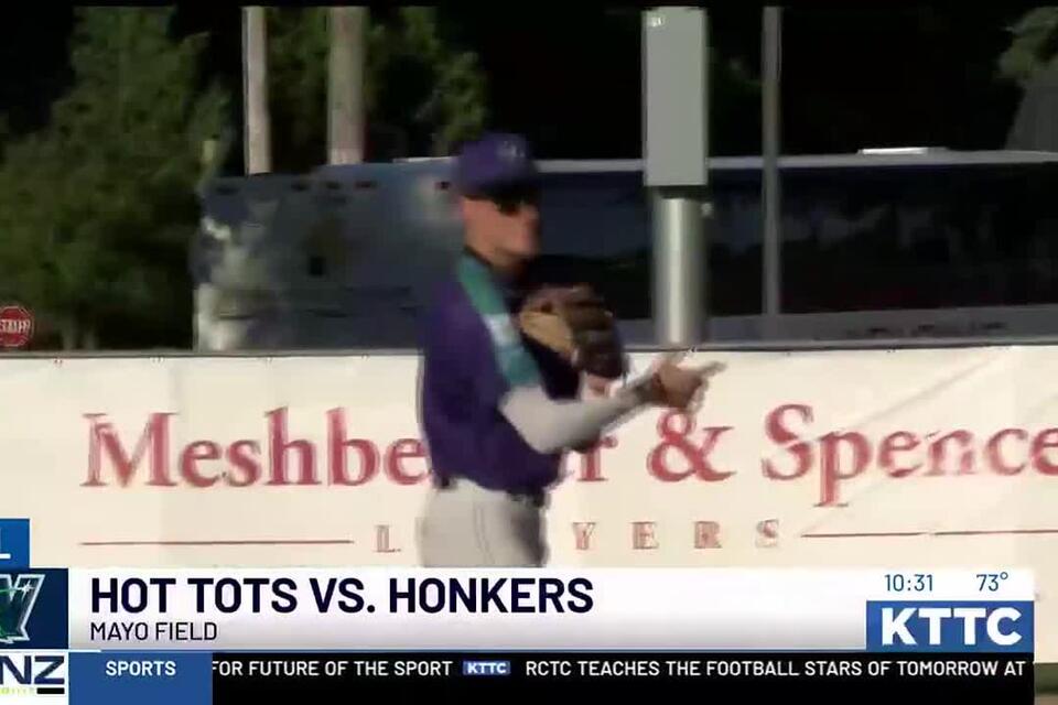 Honkers squeak out 8-7 win over Hot Tots - NewsBreak