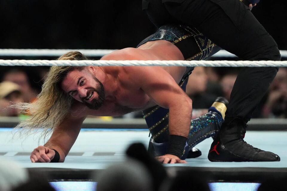 Roman Reigns To Bring a 6’8″ Giant To Handle the Seth Rollins and Bron ...