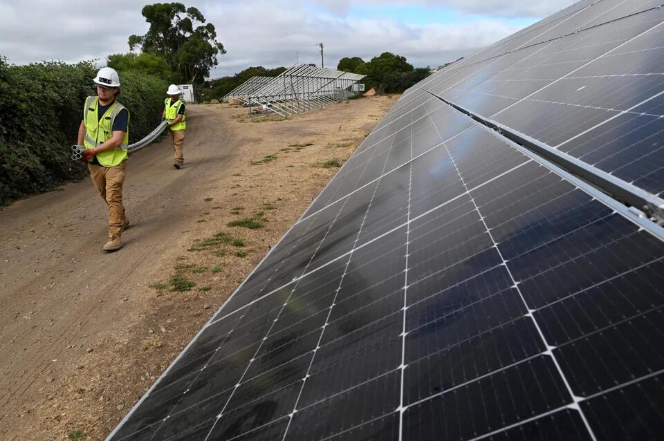 Las Gallinas sewer district solar project takes shape - NewsBreak