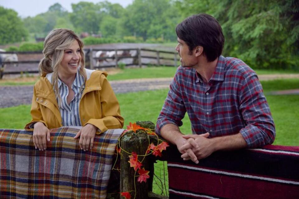How to watch Hallmark’s ‘The Heiress and the Handyman’ movie premiere ...