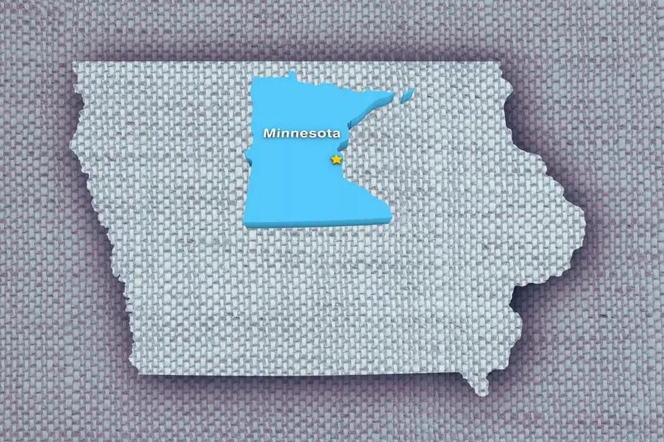 Iowa Lawmaker Wants to “Make Minnesota Iowa Again!” - NewsBreak
