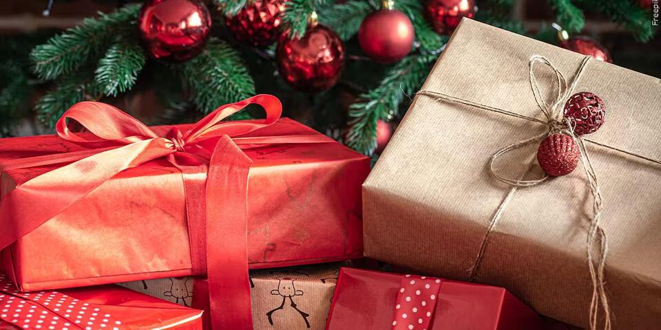 BBB gives tips on gift returns and exchanges for holiday season - NewsBreak