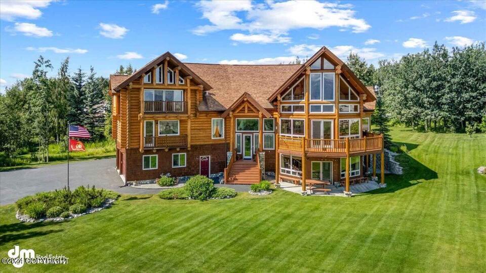 5 of the Most Expensive Houses Currently For Sale in Alaska (April 2025 ...