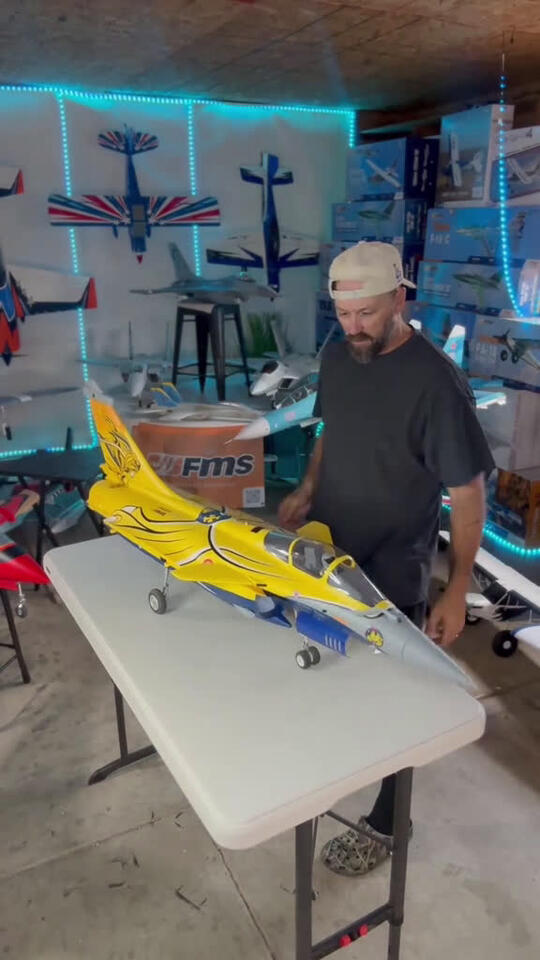 The RAFALE 80mm RC Jet from FMS is here This is hands-down one of the ...