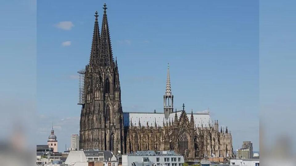 Breathtaking German Cathedral Took 632 Years To Build - NewsBreak