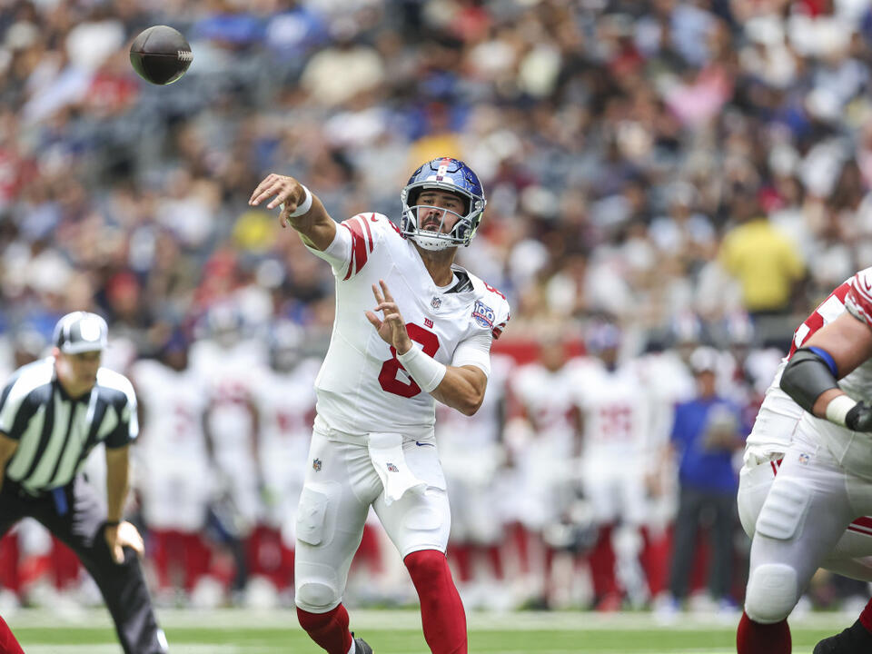 Giants Unveil Week 1 Depth Chart: A Brief Look at Offense