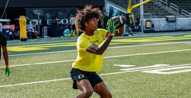 More photos from Oregon's Saturday Night Live football camp - NewsBreak