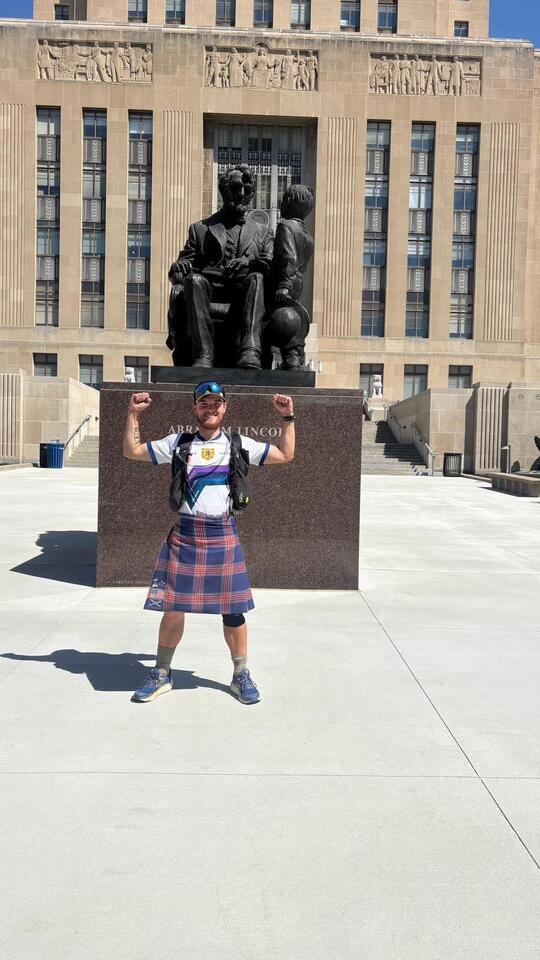 Man aiming to be first person to trek across US wearing kilt shares his ...
