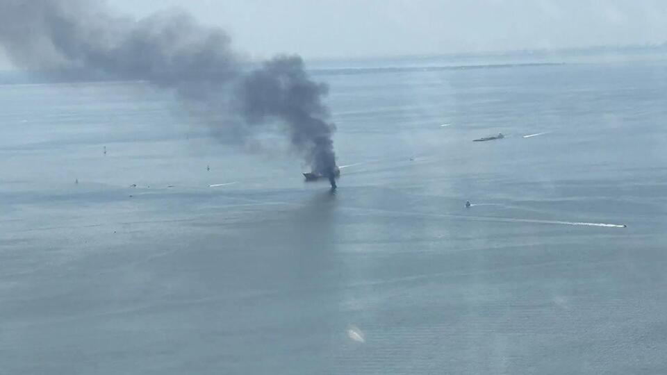 Memorial Day Boat Fire Leads to Rescue by Boaters and Coast Guard ...