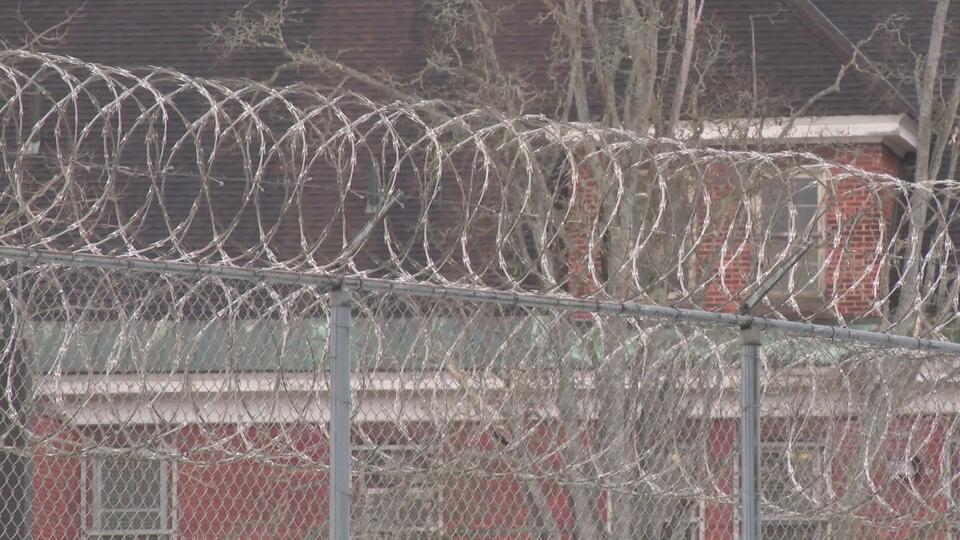 National Guard member arrested for attempting to smuggle contraband ...