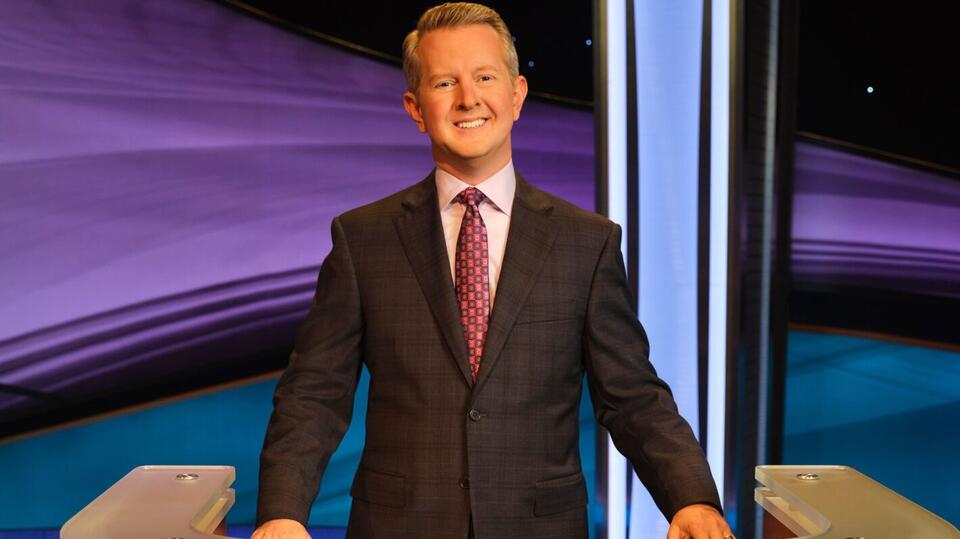 ‘Jeopardy!’: ‘6, 7’ Gets Its Own Category & Fans Are Divided Over ...