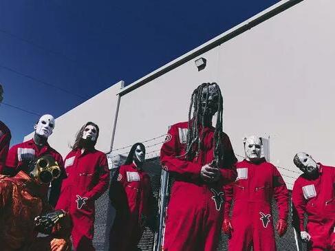 Slipknot Reveals New 'S' Logo And Fans Are Not Impressed