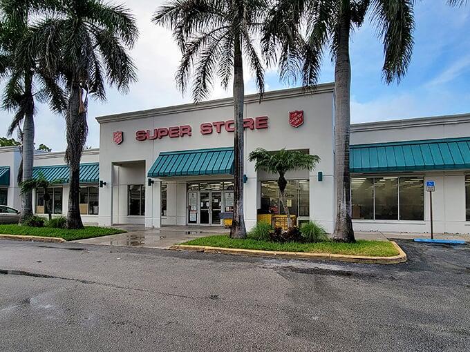 The Massive Thrift Store In Florida Where You Can Build A New Wardrobe ...