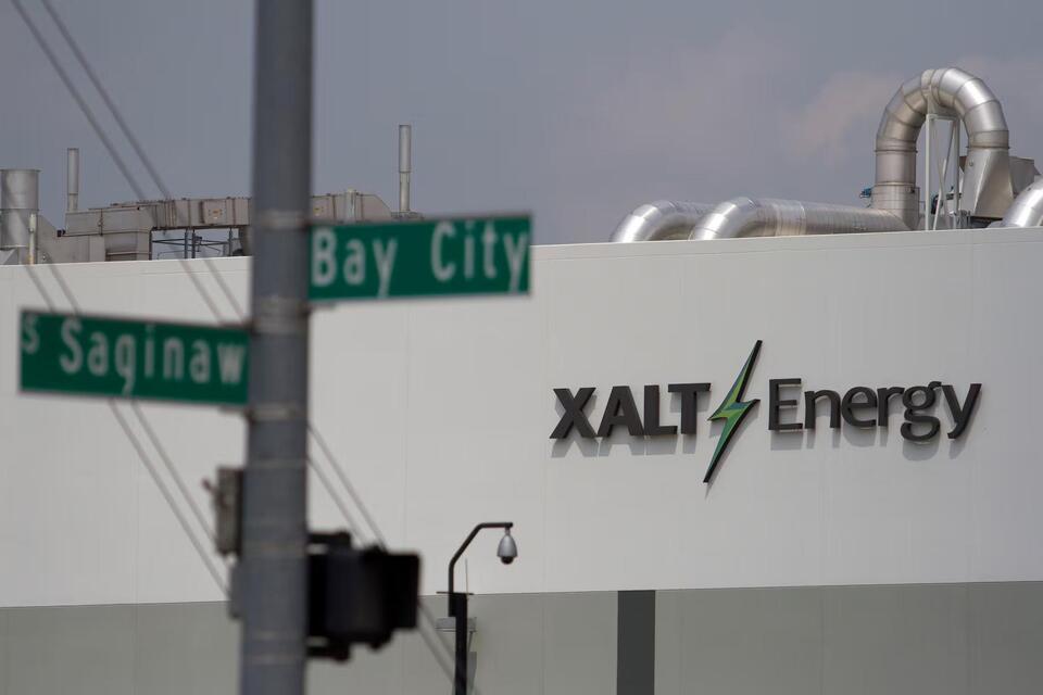 Battery manufacturer announces plant closures, layoffs in Midland ...