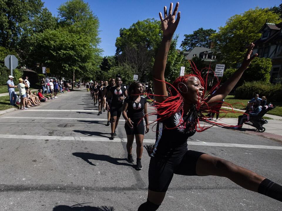 Streets closing Saturday morning for parades - NewsBreak