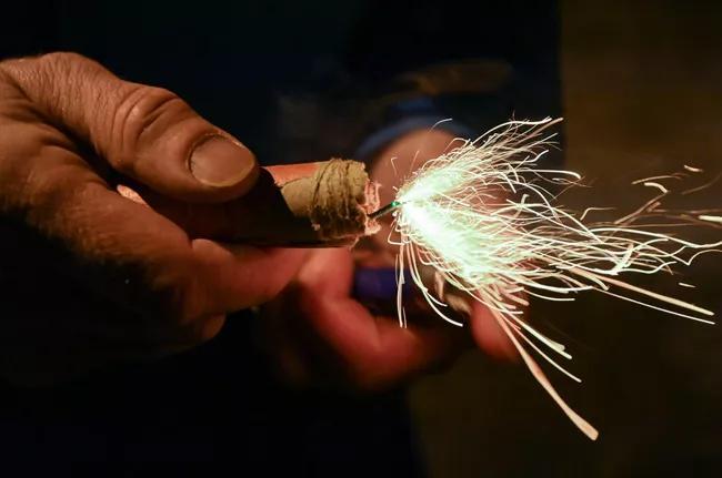 California Man Loses Part Of Hand In Wild Fourth Of July Fireworks ...