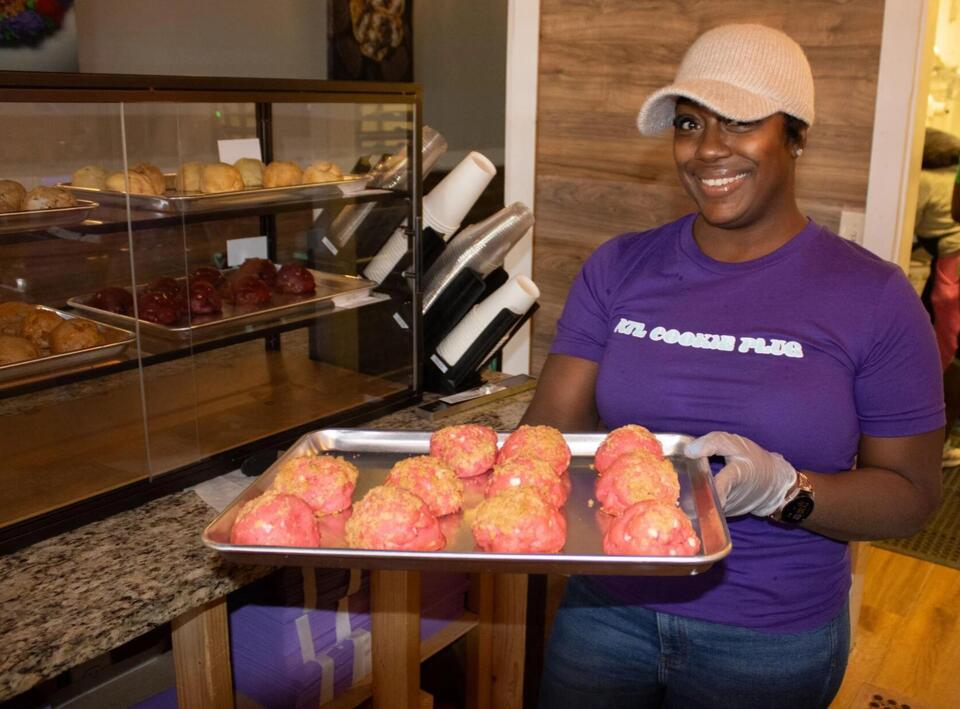 Sugar Shane's Brings Giant, Gourmet Cookies to Kennesaw - NewsBreak