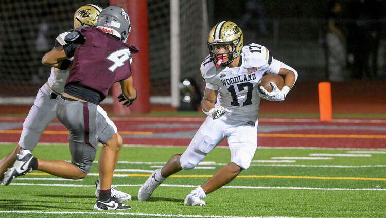 Week 3 Connecticut high school football top performers - NewsBreak