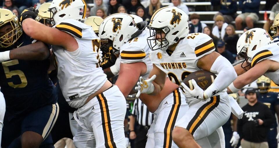 Turning point, unsung hero and what's next for UW football - NewsBreak