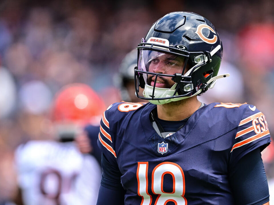 Bears Host Tryout For Rookie QB After Caleb Williams Struggles in First ...