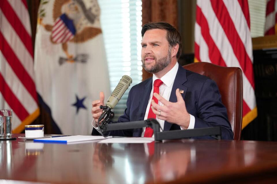 Charlie Kirk shooting suspect Tyler Robinson reportedly confessed to ...