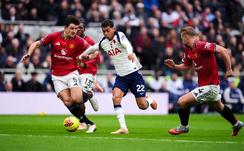 Tottenham vs Man Utd LIVE! Premier League match updates, news, score ...