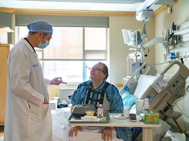 Man receives first beating heart transplant in Michigan