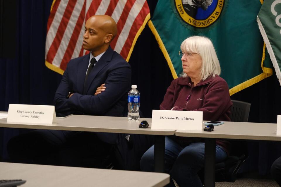 Senator Murray Visits King County Emergency Operations Center, Hears ...