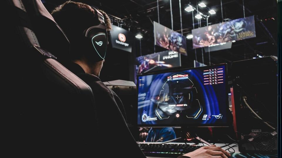 Portrait of the Canadian Gamer in 2025: Stats, Trends, and Preferences ...