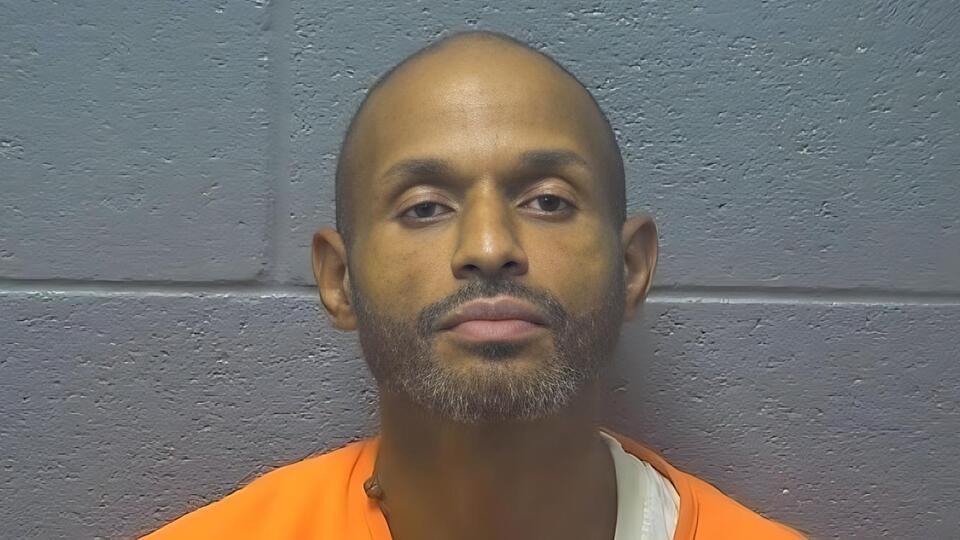 Man Attempts to Cash Fake Check with Fake ID, Gets Real Jail Time ...
