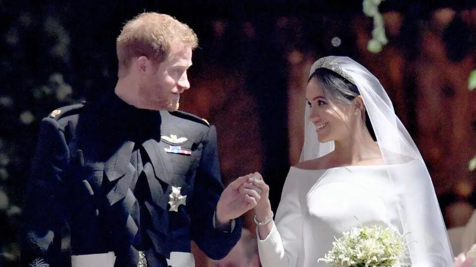EXCLUSIVE: Meghan Markle 'Planning Vow Renewal Service With Prince ...