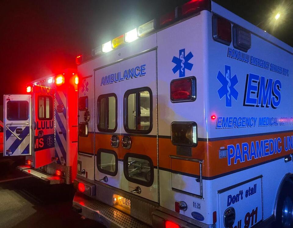 Pedestrian killed in Nimitz Hwy crash, marking Oahu's 3rd fatality of ...