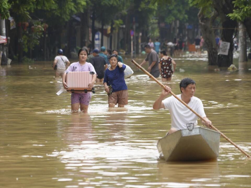 Death toll climbs to 199 in Vietnam as typhoon’s aftermath brings flash ...