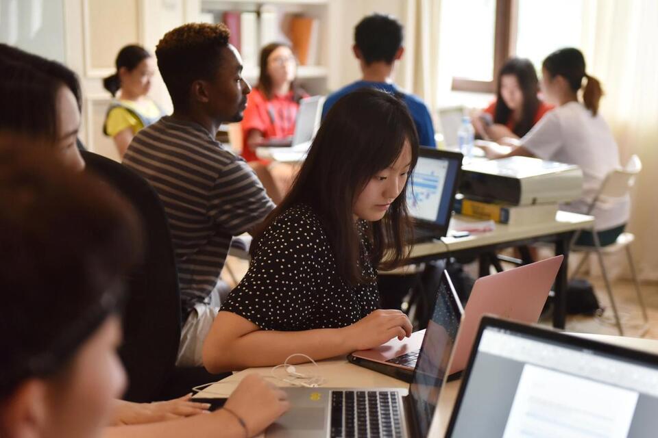 Pritzker launches 'One Click College Admit' for public universities ...