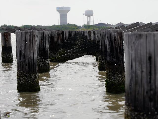 What happened to the $13 million bike/walk path project across Oso Bay ...
