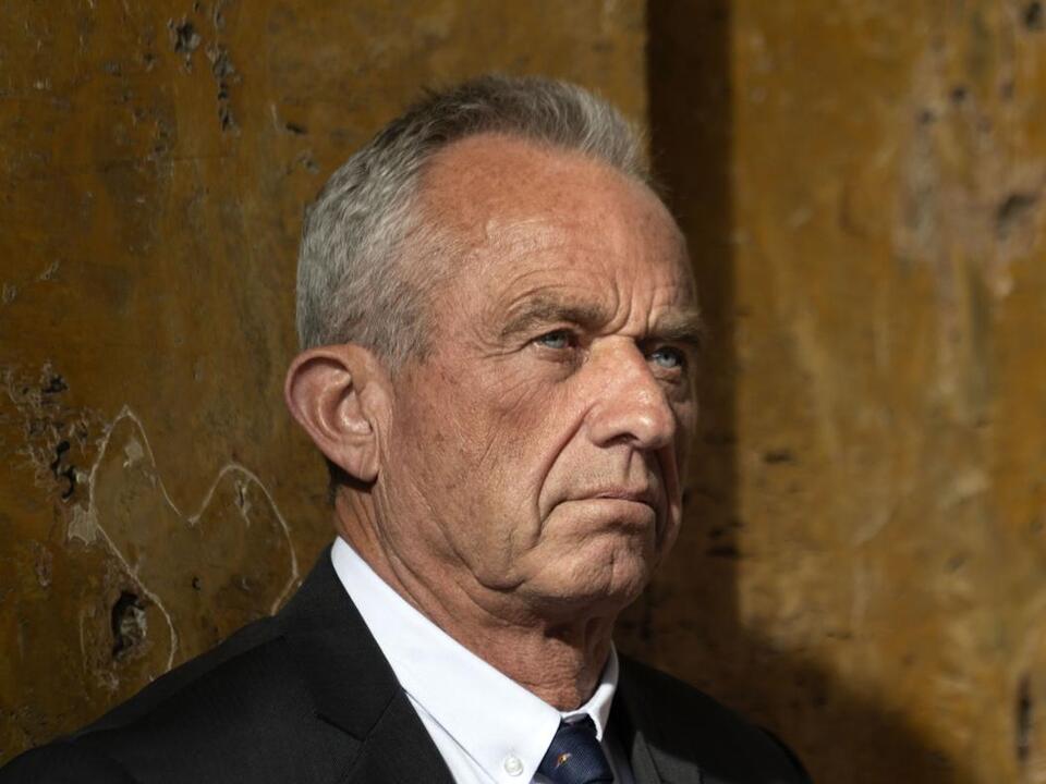 RFK Jr. claims a doctor told him a worm ate part of his brain, reports ...