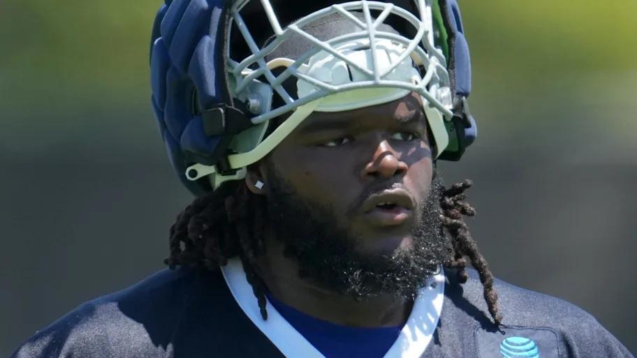 Mazi Smith Trade Buzz Is Getting Louder Days Before Deadline - NewsBreak