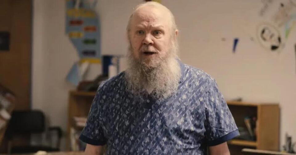 What Happened to Biff Wiff? Everything Everywhere All at Once Actor Passes Away - NewsBreak